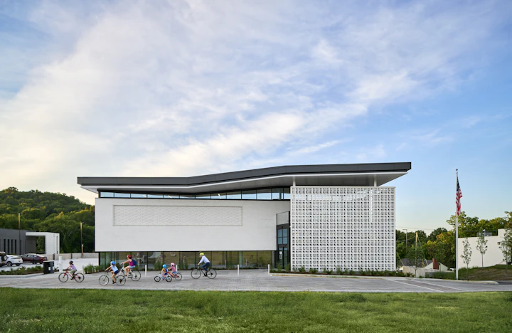 Donelson Library Receives a IFLA Green Library Award | HASTINGS ...